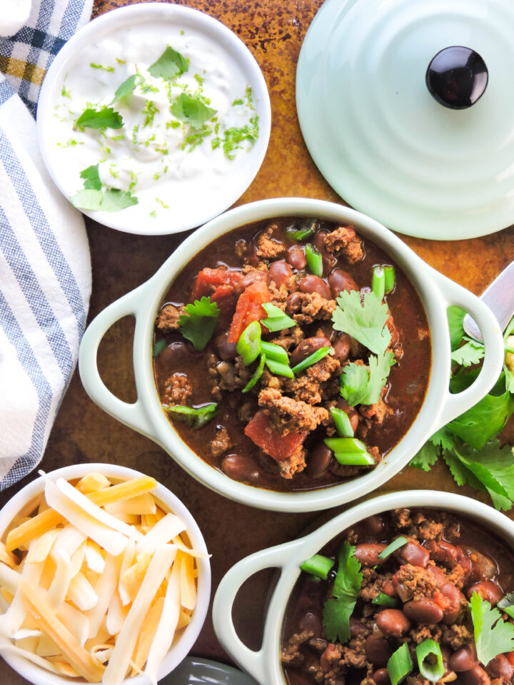 Super Easy 5 Ingredient Chili - Fresh Fit Kitchen