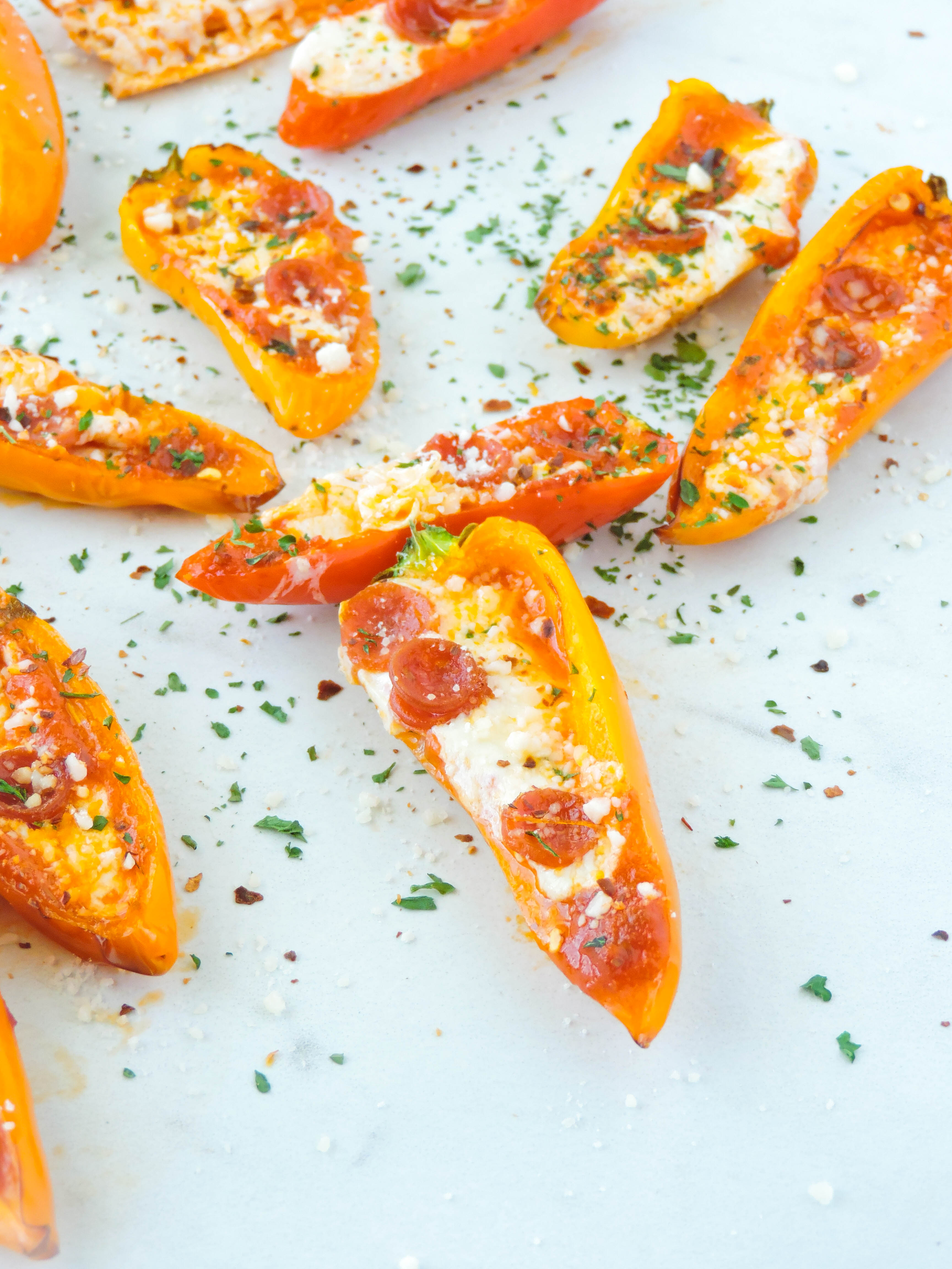 Stuffed Mini Pizza Peppers - Fresh Fit Kitchen