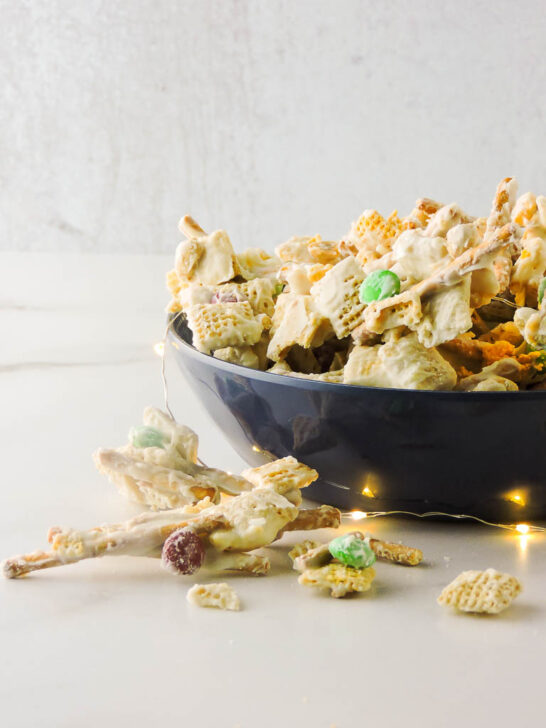 Reindeer Food Snack Mix - Fresh Fit Kitchen