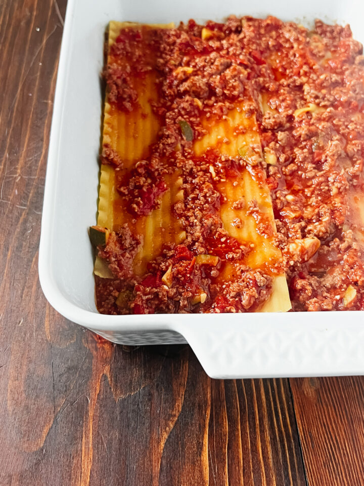 Easy Lasagna recipe with No Ricotta and No Cottage Cheese - Fresh Fit ...